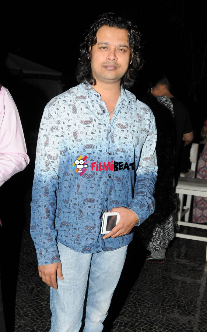 Rakhi Sawant Hosted A Surprise Birthday Bash For Brother Manik Soni ...