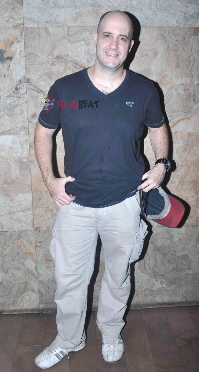 Hola Venky Movie Premiere - Filmibeat