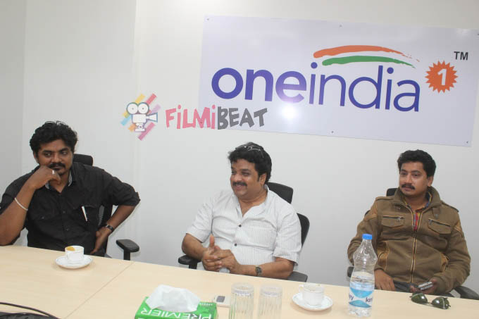 Award Winning Sanchari Vijay & B.S. Lingadevaru Visits Filmibeat Office - Filmibeat