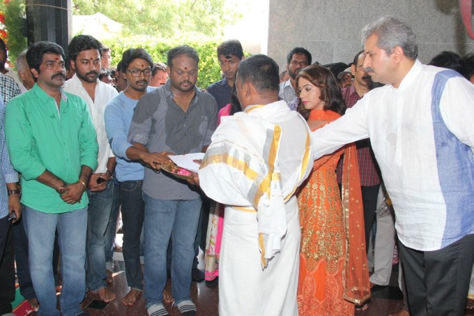 Grahanam Movie Launch - Filmibeat