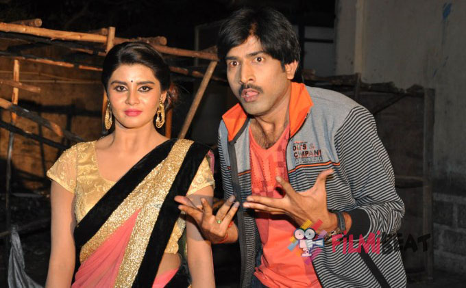 Valayam Movie Launch - Filmibeat