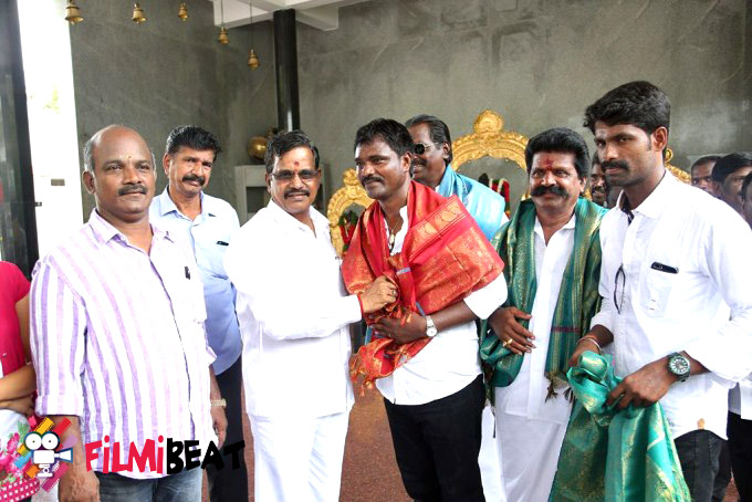 Punnaku Tamil Movie Launch Stills - Filmibeat