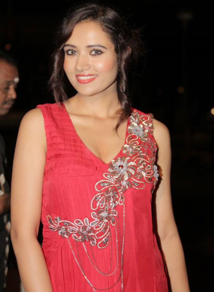 20+ Sunitha Rana Photos: Find Latest HD Images, Pictures, Stills & Pics ...