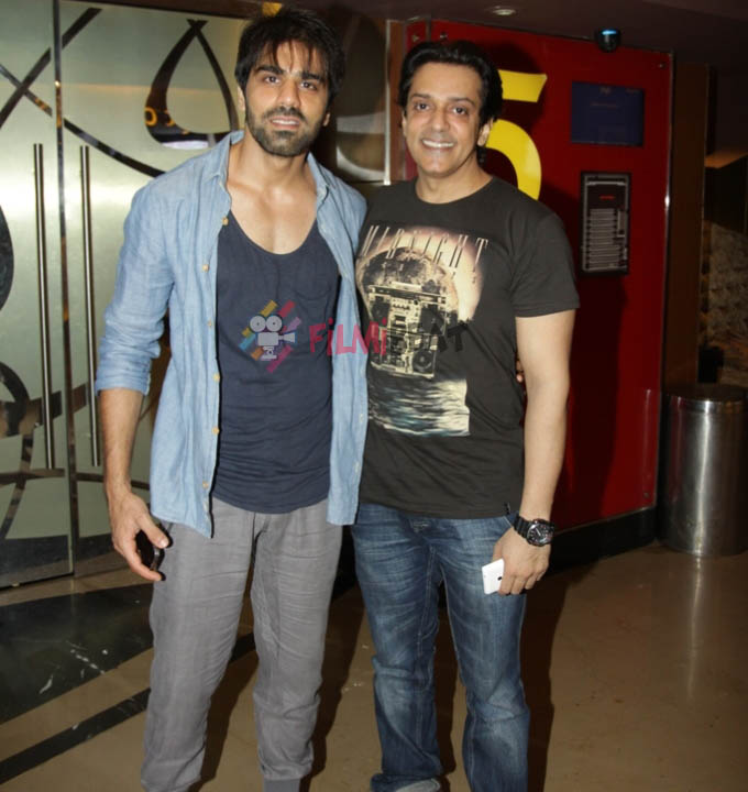 Surkhaab Premiere - Filmibeat