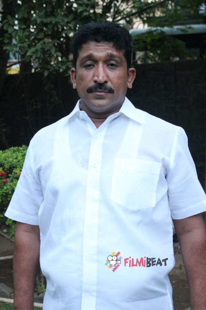 Adhibar Press Meet - Filmibeat