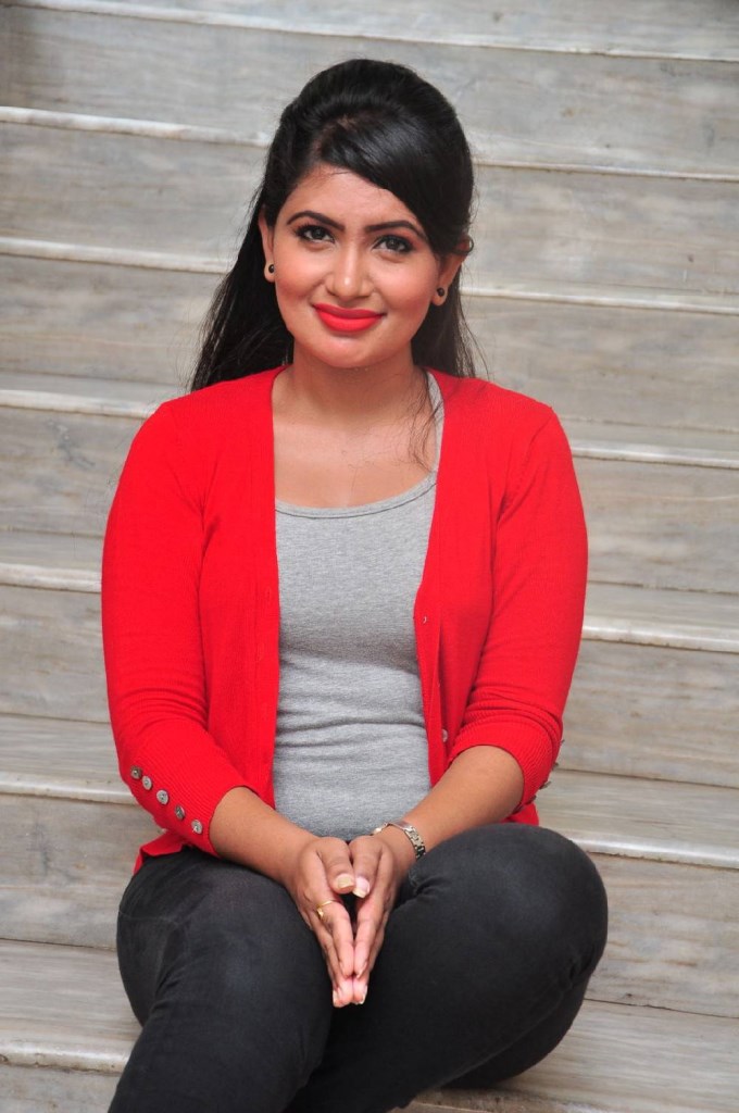 Angie James Photos: Find Latest HD Images, Pictures, Stills & Pics ...