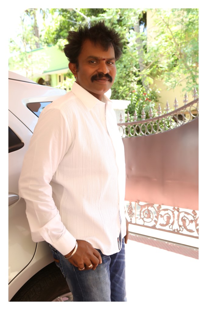 Telugu Director Hari Complaint on Fake Twitter Account - Filmibeat