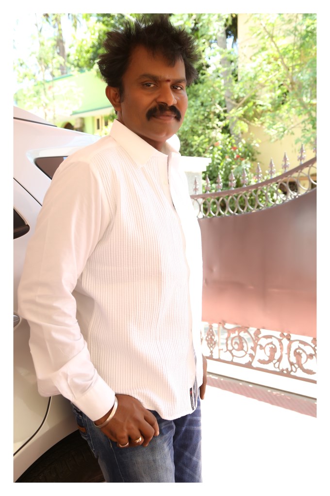 Telugu Director Hari Complaint on Fake Twitter Account - Filmibeat