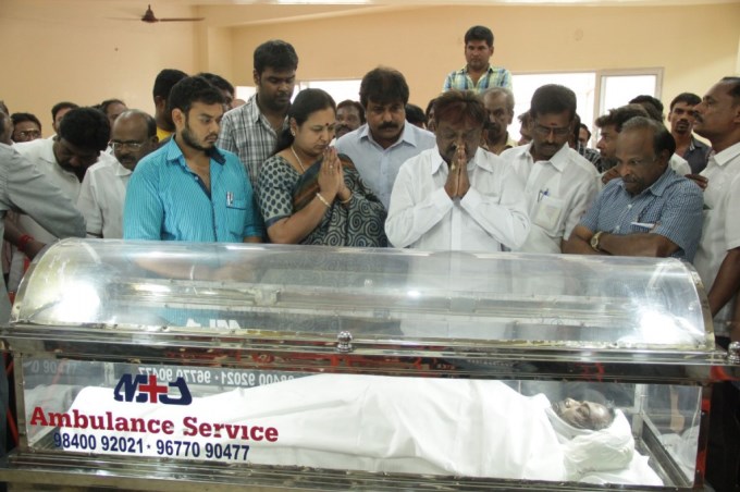 Veteran Producer Ibrahim Ravuthar Passes Away - Filmibeat