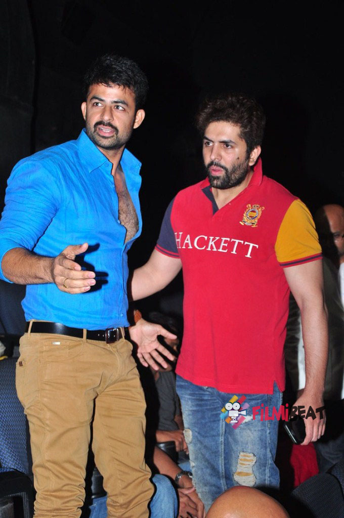 Dynamite Movie Premiere Show at IMAX - Filmibeat