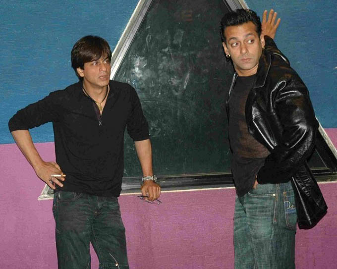 Rare Photos of Bollywood Khans - Filmibeat