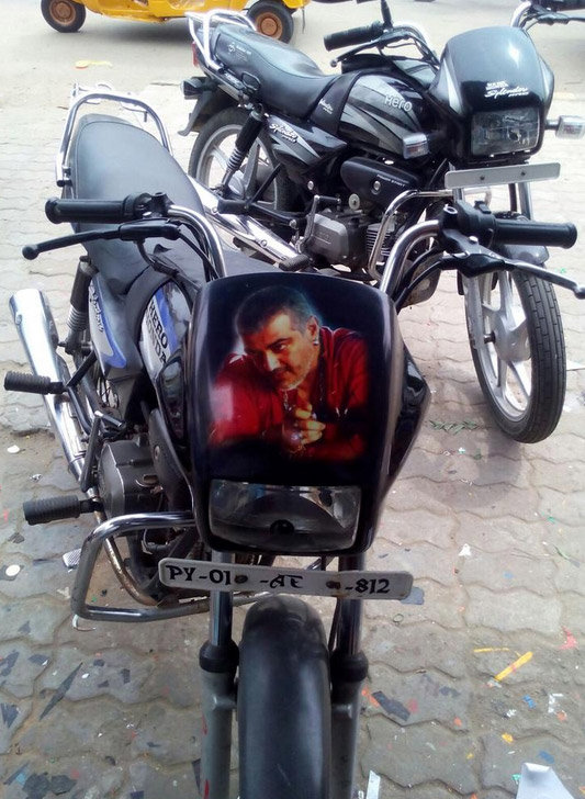 Ajith Kumar Fans Celebrate Vedalam Teaser launch - Filmibeat