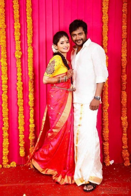 Bobby Simha and Reshmi Menon Engagement - Filmibeat