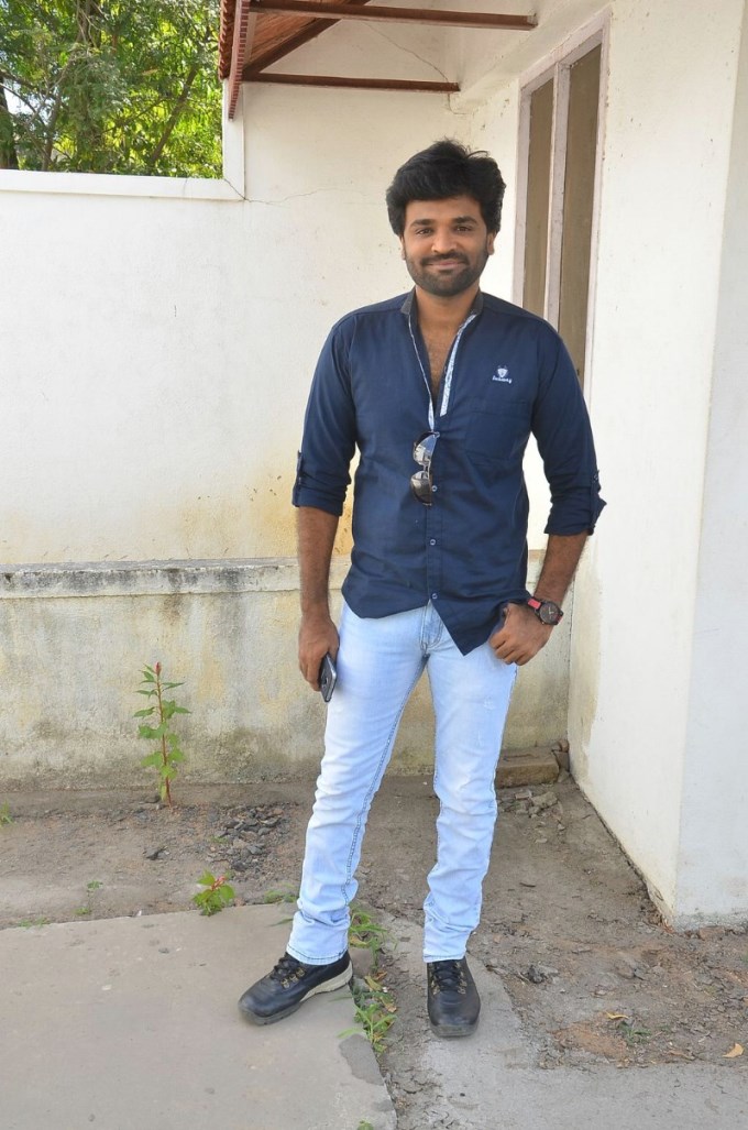 Amba Movie Launch - Filmibeat