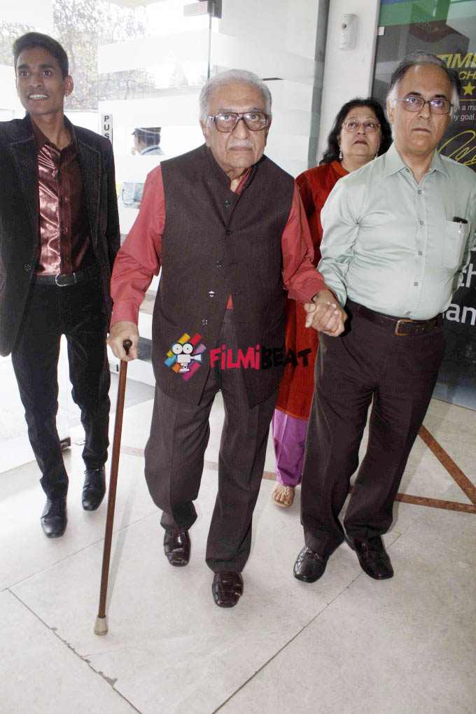 19th Hira Manek Awards 2016 - Filmibeat