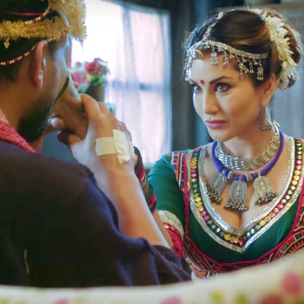 Sunny Leone's Anti Smoking Commercial 11 Minutes - Filmibeat