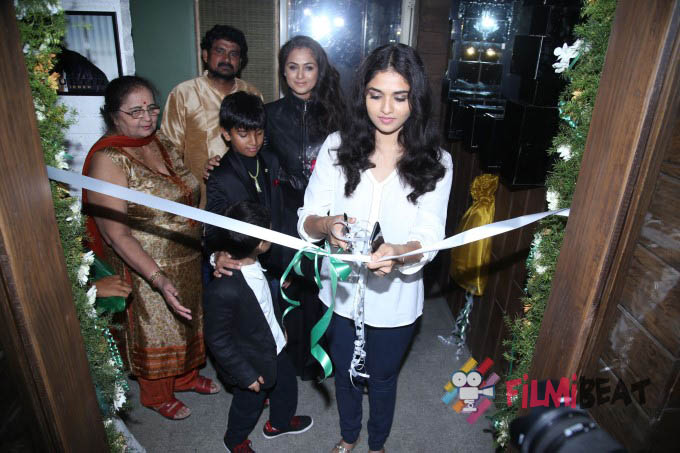 Actress Simran At Godka Shop Launch - Filmibeat