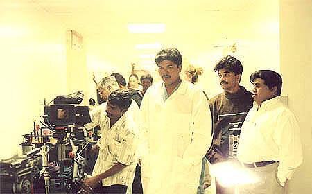 Director Shankar Unseen - Filmibeat