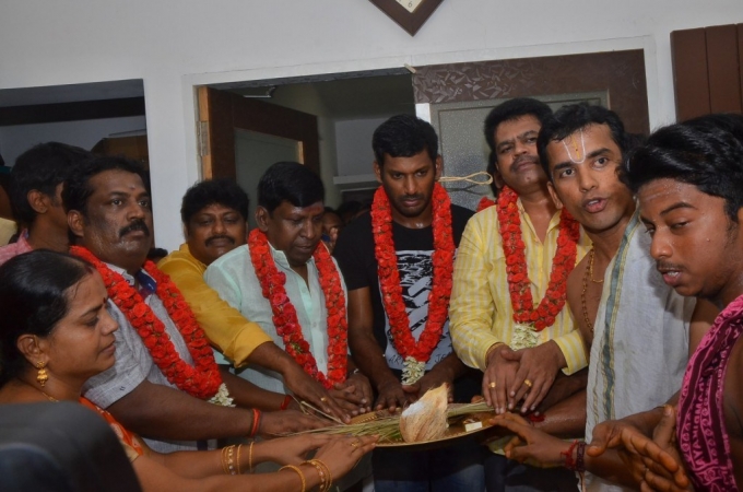 Kathi Sandai Movie Launch - Filmibeat