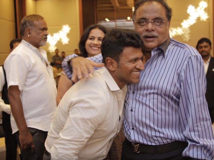 Ambareesh Celebrates His 64th Birthday - Filmibeat