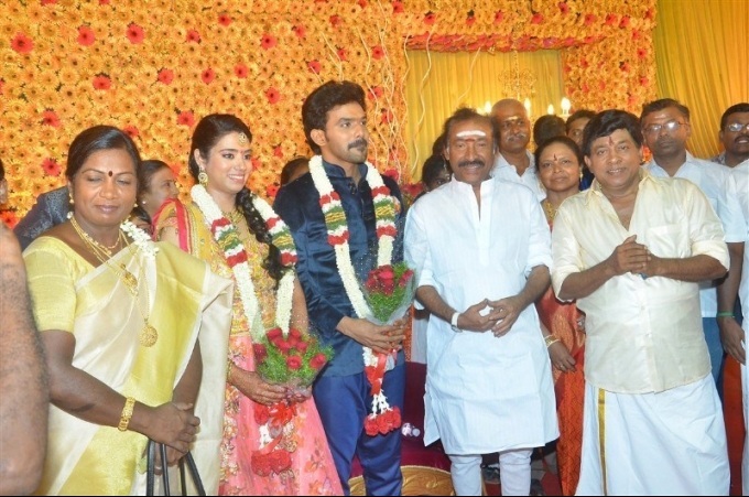 Actor Singamuthu Son Wedding Reception - Filmibeat