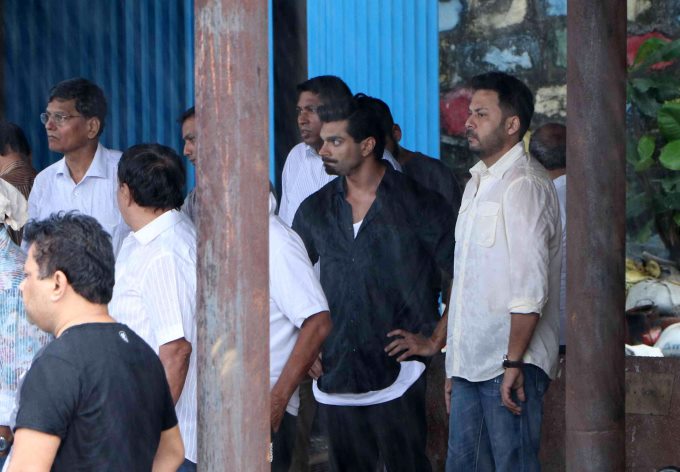 Krushna Abhishek Father Funeral - Filmibeat