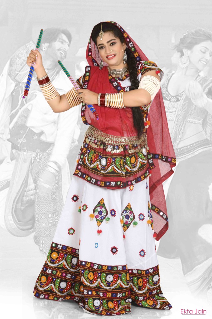 Shree Rajput And Ekta Jain Photo Shoot For Navratri Special - Filmibeat