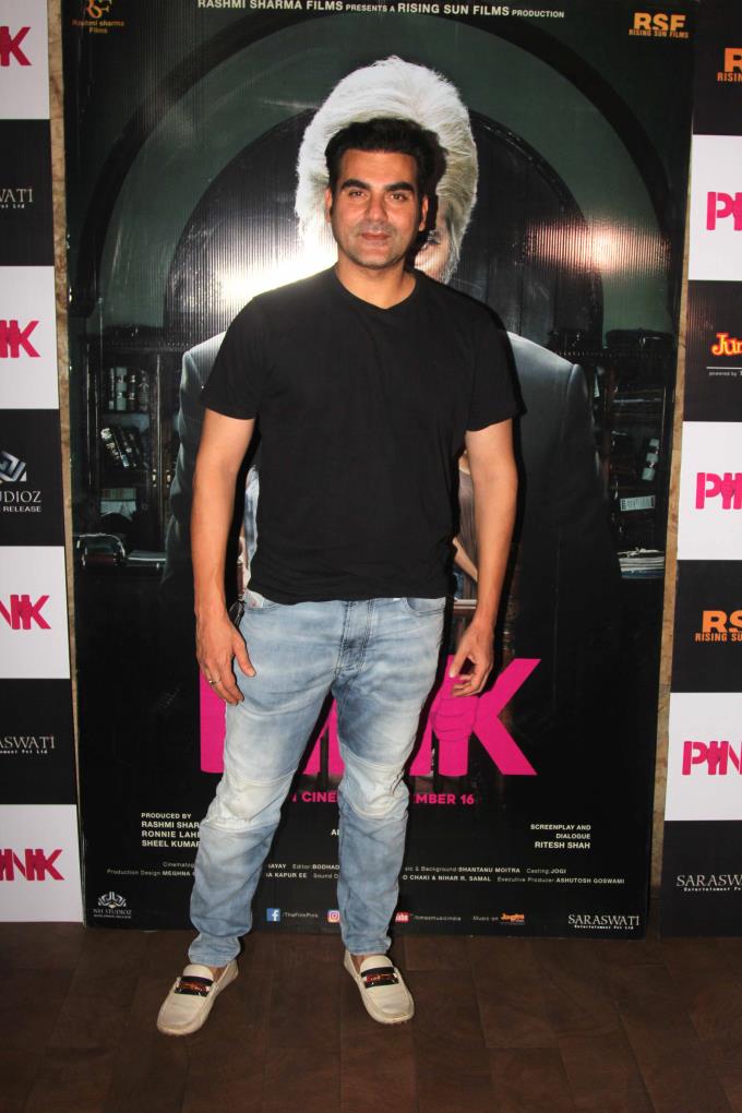 Special Screening Of Pink Movie - Filmibeat