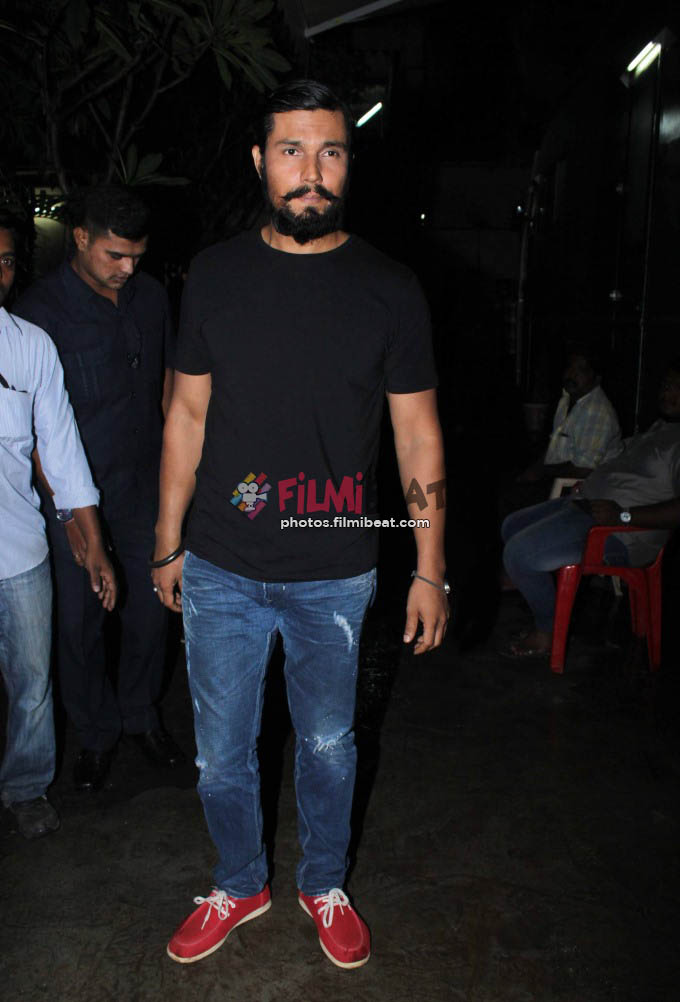 Arjun Kapoor And Randeep Hooda Spotted At Filmcity - Filmibeat