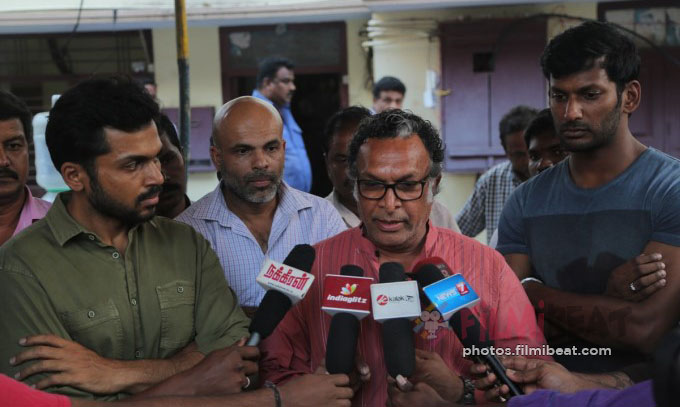 Celebs Pays Last Respect To Director K. Subhash - Filmibeat