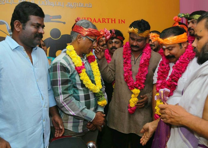 Vandi Movie Launch - Filmibeat