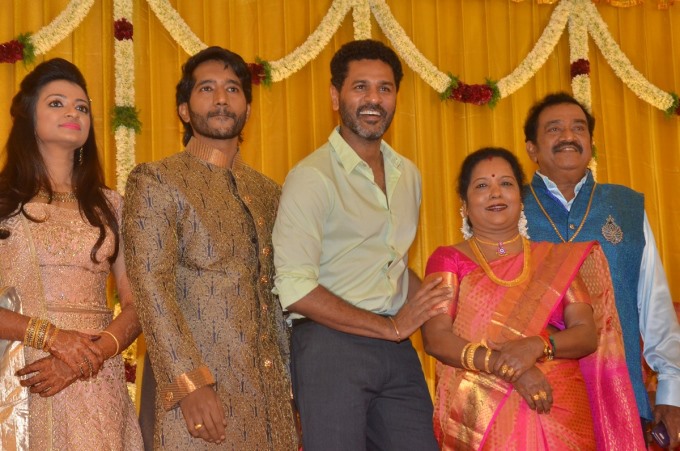 Actor Pandu Son Pintu Wedding Reception - Filmibeat