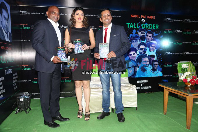 Sanath Jayasuriya Launches Of A Tall Order Book - Filmibeat