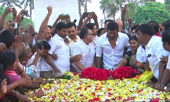 MGR 100th Birthday Special Rare & Unseen - Filmibeat