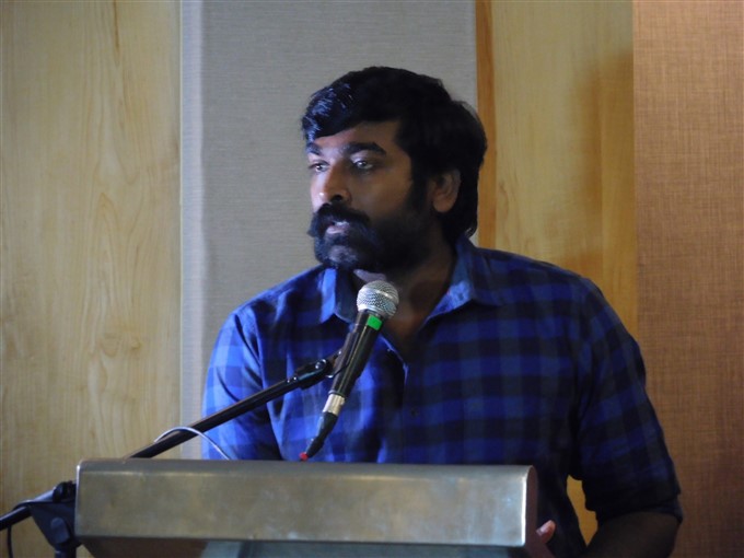 Kavan Malaysia Press Meet - Filmibeat
