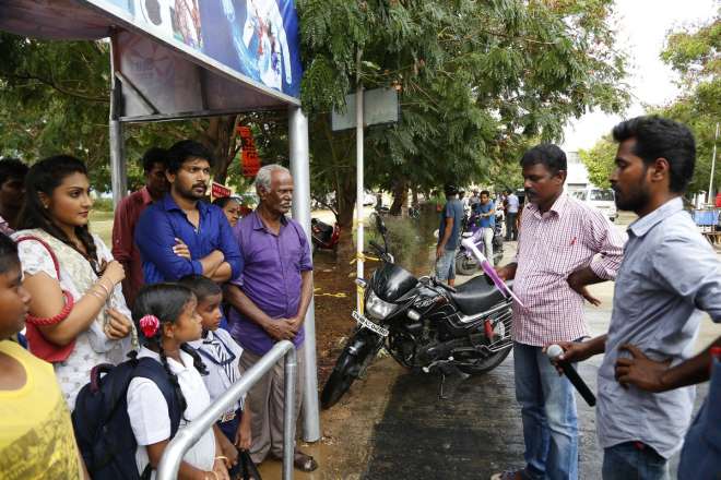 Plus or Minus Tamil Movie: Pooja, Shooting Stills, Location Photos & First Look Posters - Filmibeat