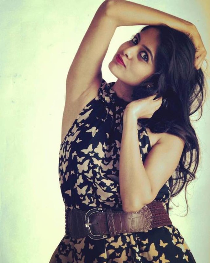 Pragya Photos: Find Latest HD Images, Pictures, Stills & Pics - Filmibeat