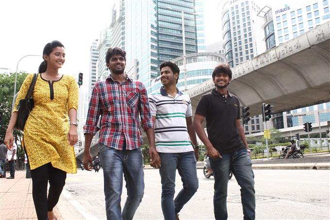 Gilli Bambaram Goli Tamil Movie: Pooja, Shooting Stills, Location ...