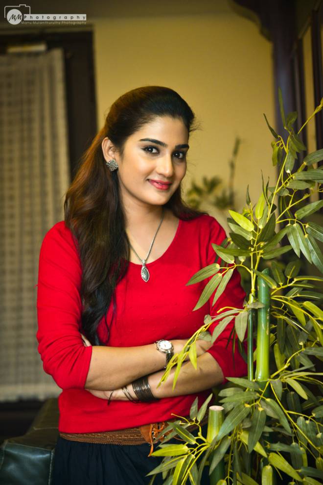 Adithi Ravi Photos: Find Latest HD Images, Pictures, Stills & Pics ...