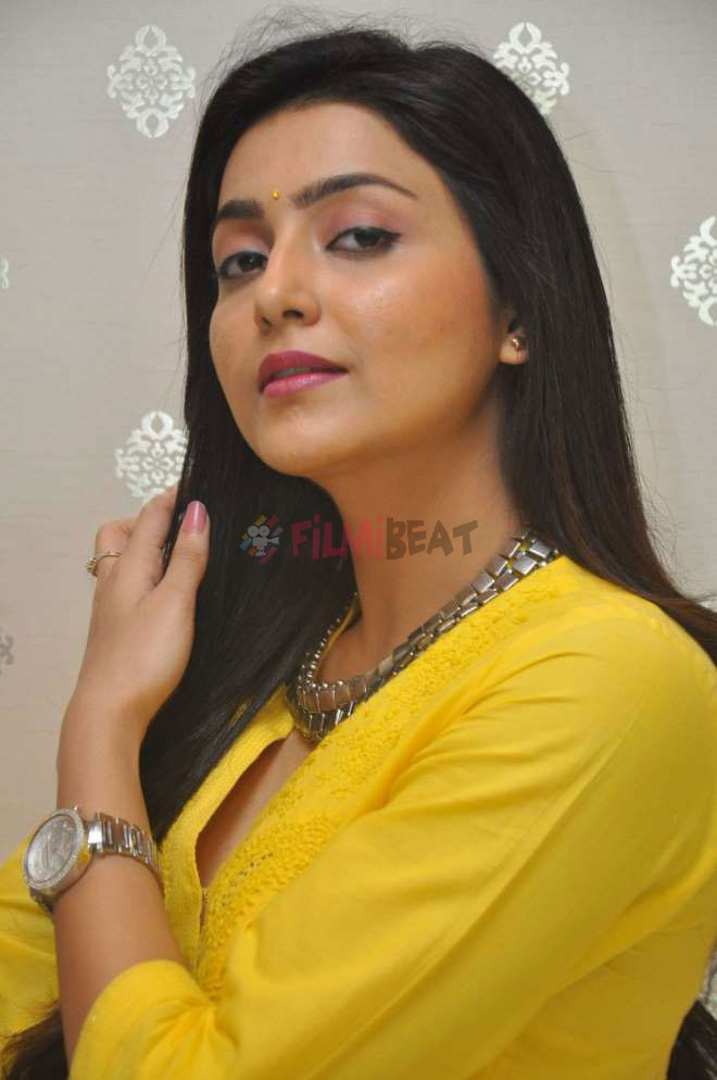 60+ Avanthika Photos: Find Latest HD Images, Pictures, Stills & Pics ...