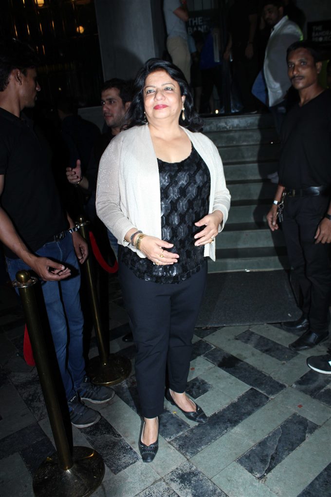 Celebs At Mrinaal Chablani Birthday Bash 2017 - Filmibeat