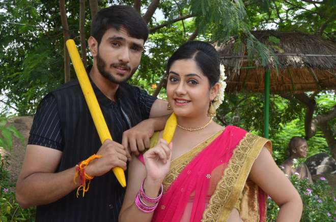 Gilli Danda Movie Launch - Filmibeat