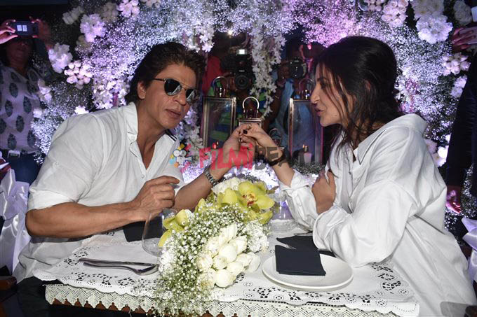 Hawayein Song Launch From Jab Harry Met Sejal - Filmibeat