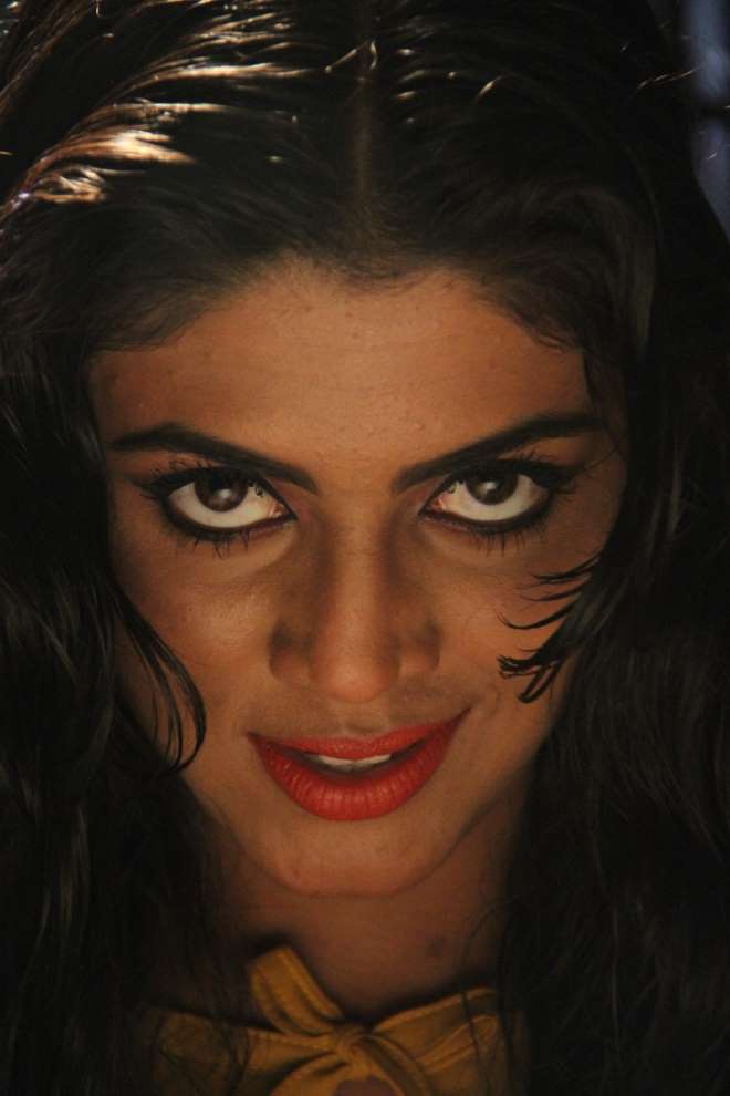 Sadhura Adi 3500 Telugu Movie: Pooja, Shooting Stills, Location Photos ...