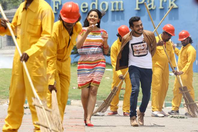 Rajahamsa Kannada Movie: Pooja, Shooting Stills, Location Photos ...