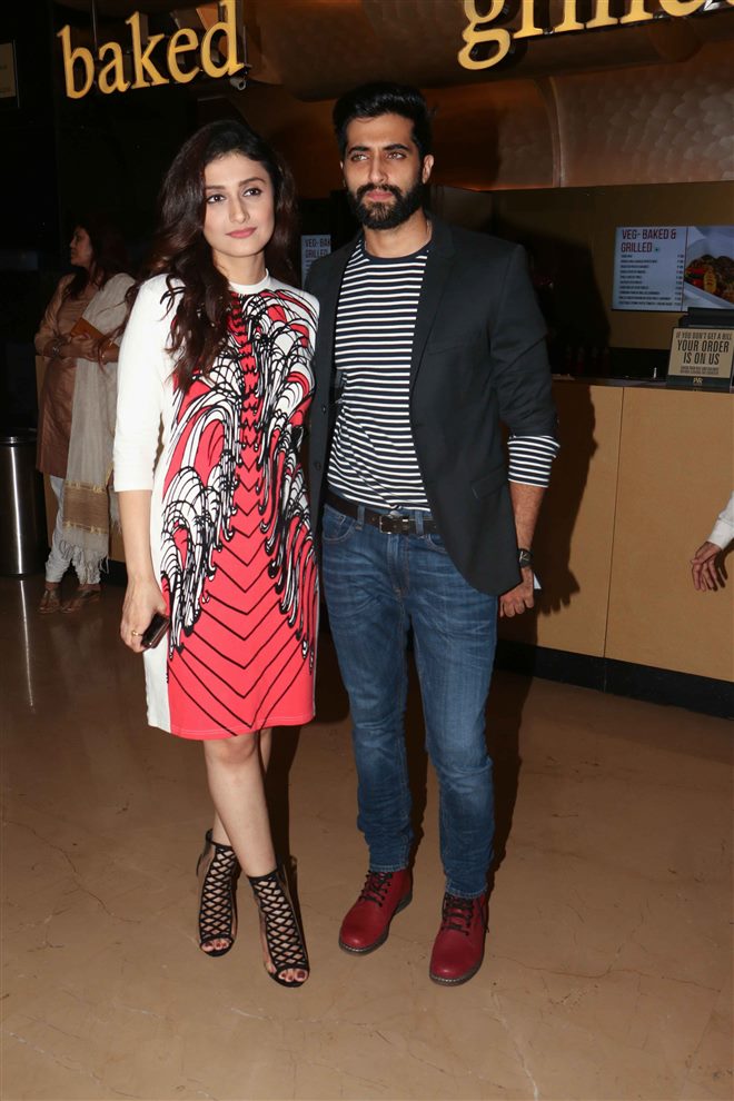 Gurgaon Movie Screening - Filmibeat