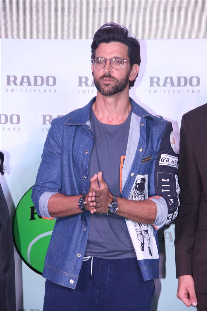 Hrithik Roshan Promote New Collection Rado Watch - Filmibeat