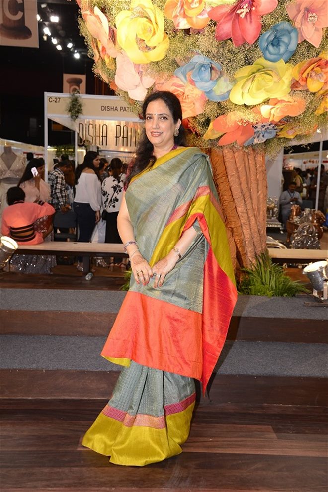 Sridevi, Kanika Kapoor & Smt Kokilaben Ambani At The Inauguration Of ...