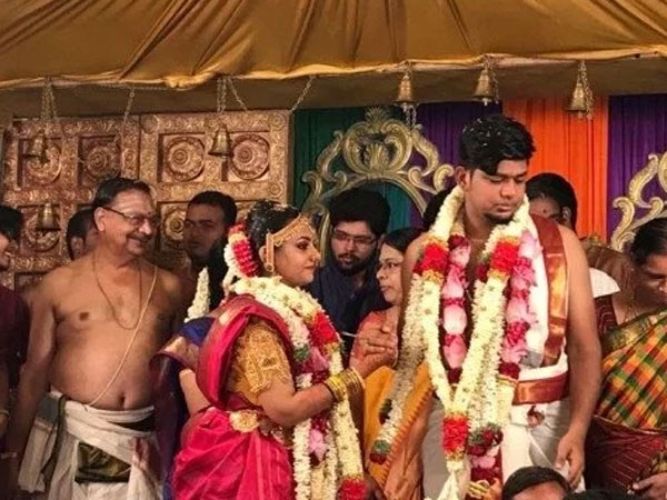 VJ Abishek Raj Wedding - Filmibeat