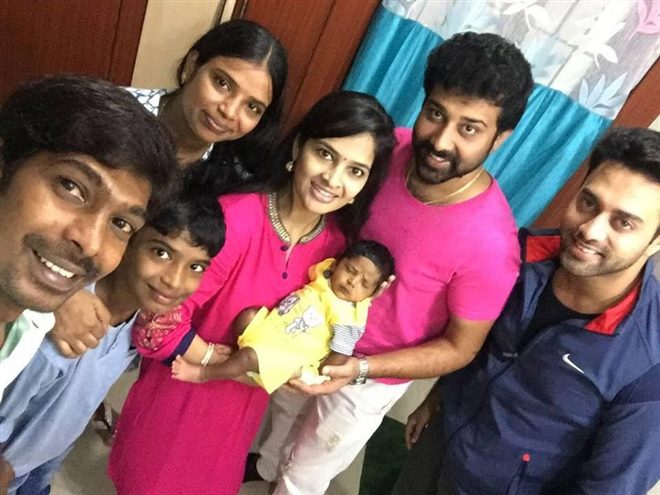 Actor Dhanraj Son Naming Ceremony - Filmibeat